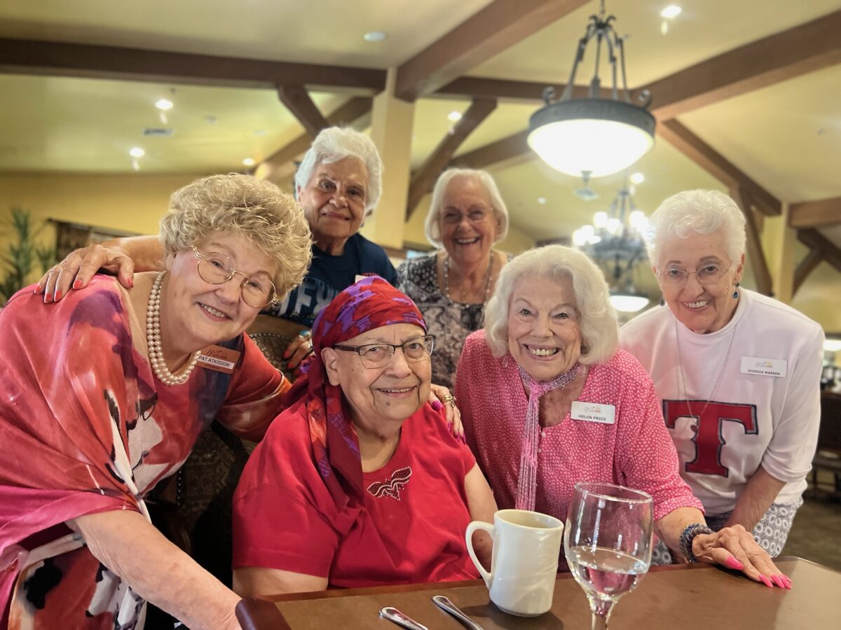 The Importance of Community & Connection For Seniors - Sagora Senior Living